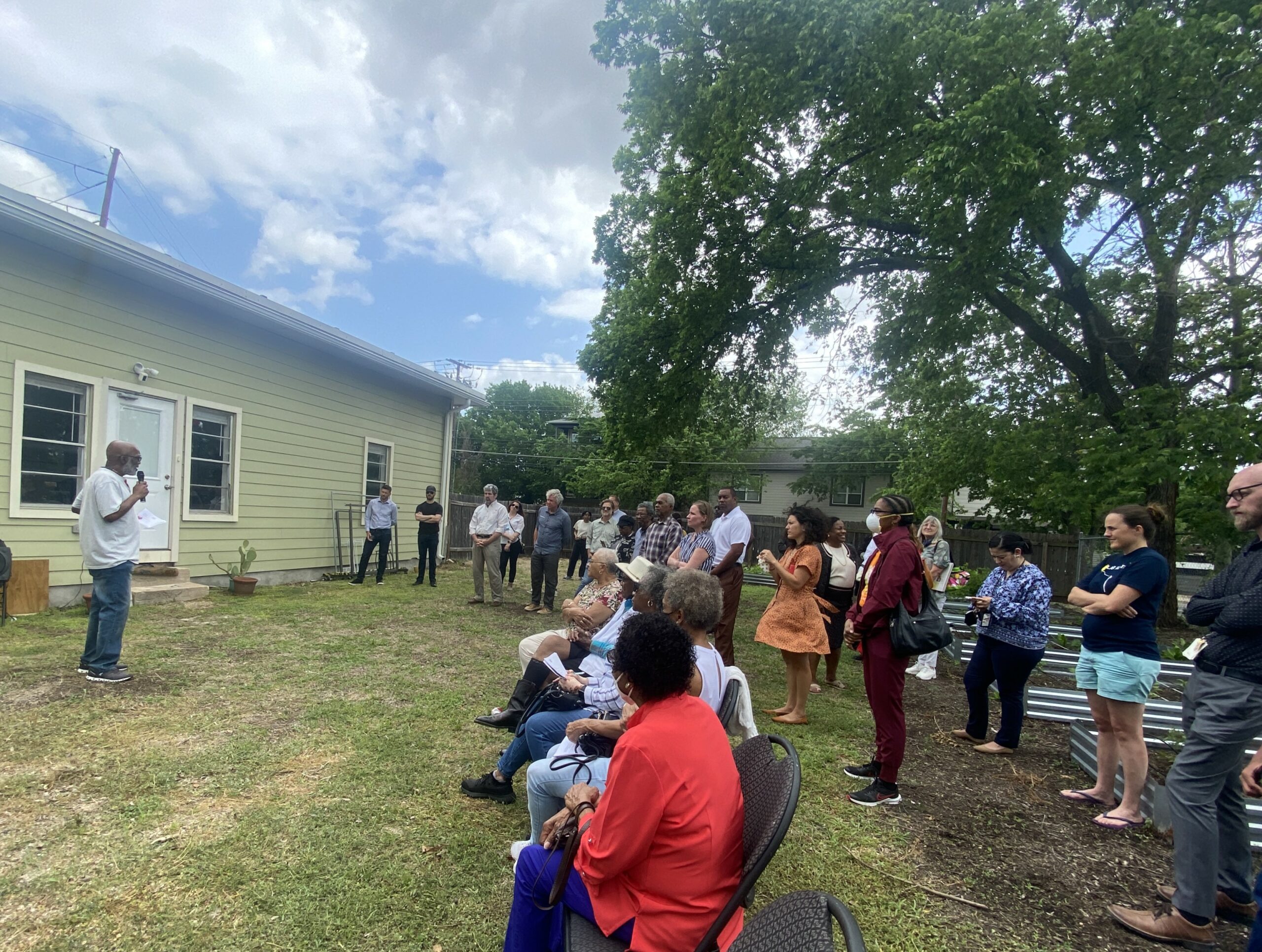 About us - Solaraustin